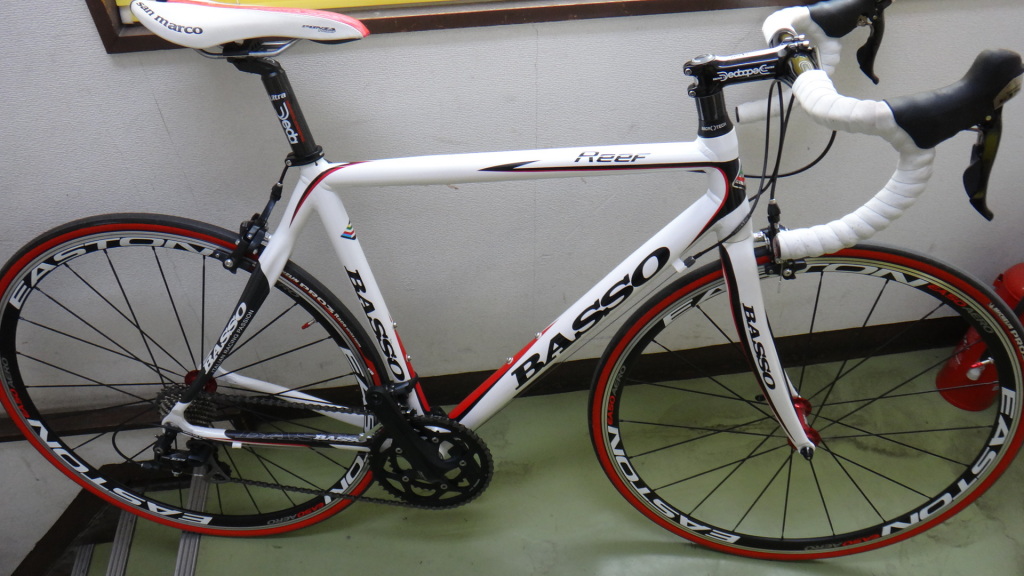 ロードバイクを出張買取させて頂きました（BASSO REEF）